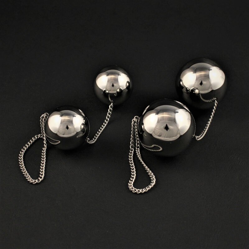Geisha Balls mit Schlaufe, 85,00