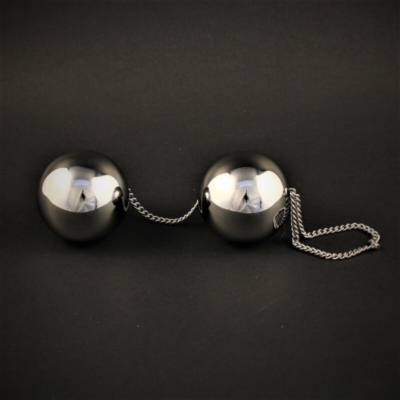 Geisha Balls Schlaufe 30mm, 85,00
